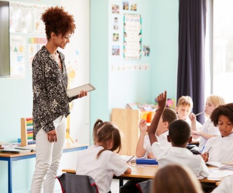 Phonak Roger for Education | AudioHearing Melbourne